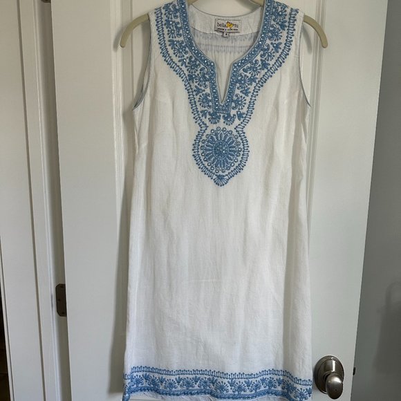 bella tu | Dresses | Bella Tu Shift Dress From Gorsuch Catalog | Poshmark